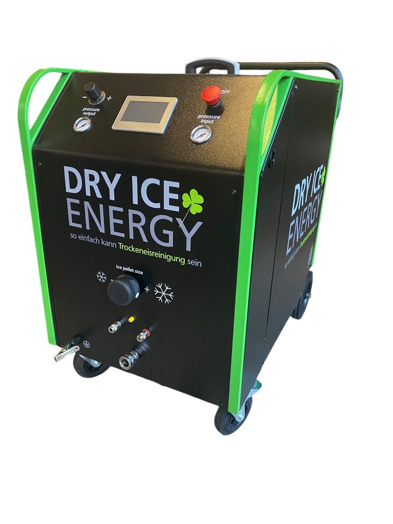 Champ Ultra – high-end dry ice blasting machine